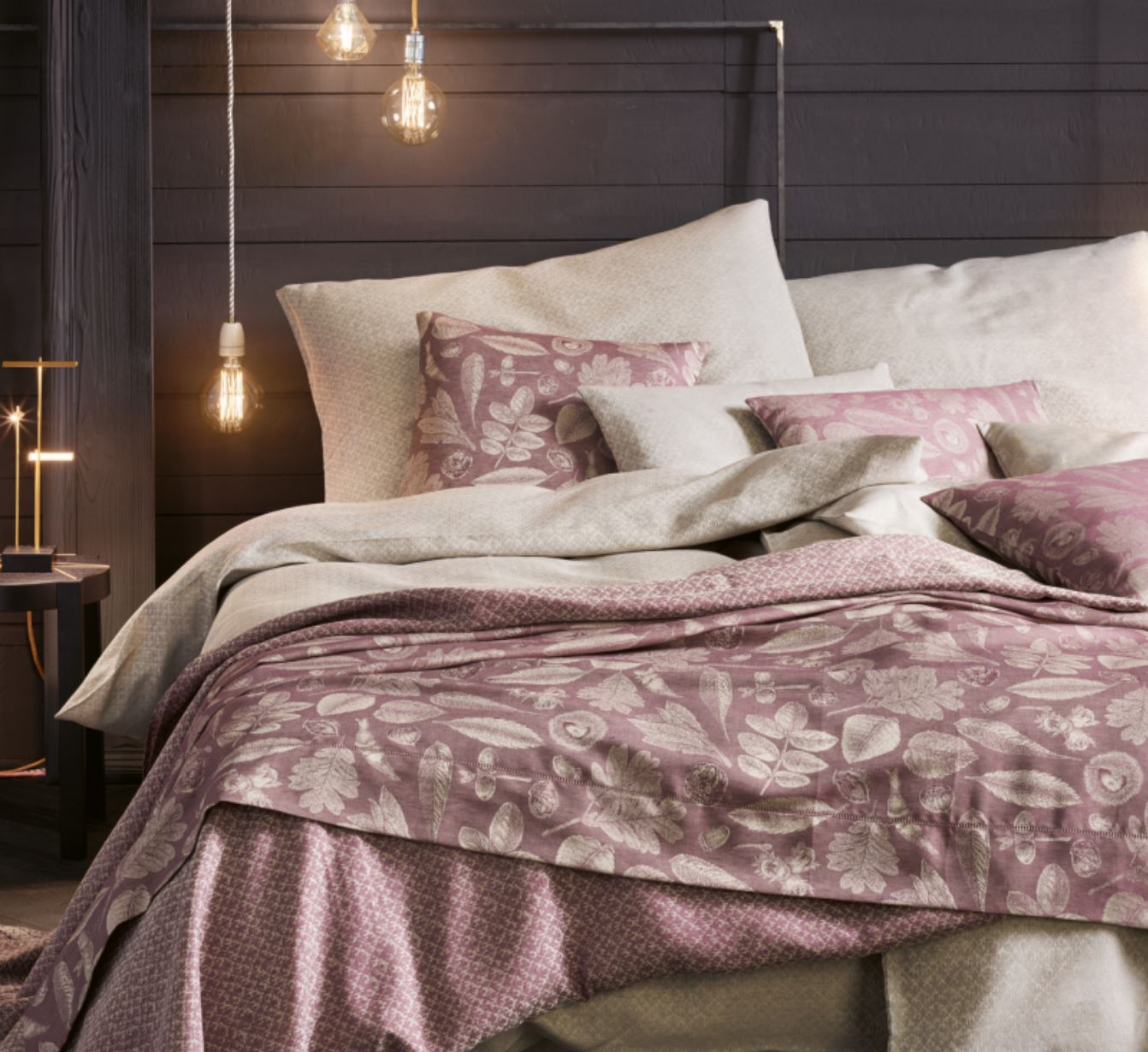 Leitner Wendling Linen Bedding & Table Linens - Leitner at J Brulee
