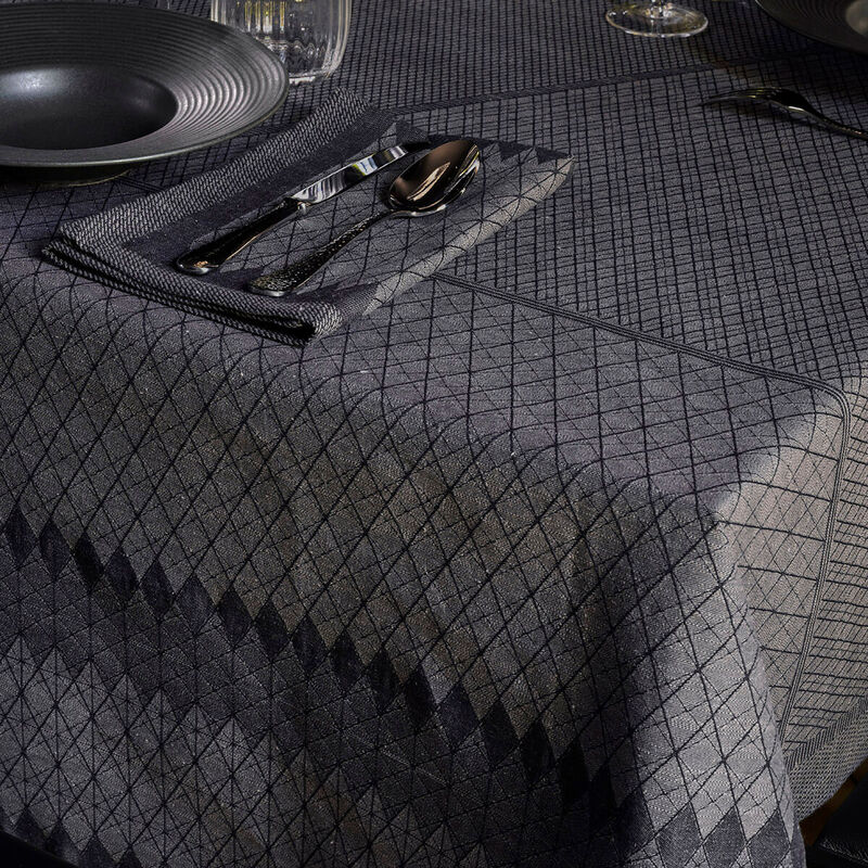 Le Jacquard Francais Club Meandres Table Linens | J Brulee