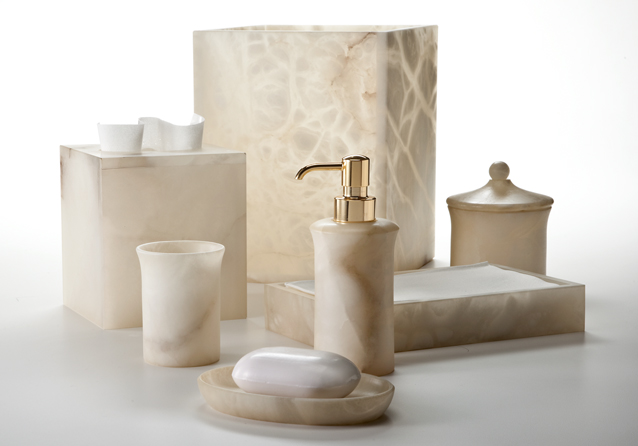 Alisa Cream bath furnishings by Labrazel
