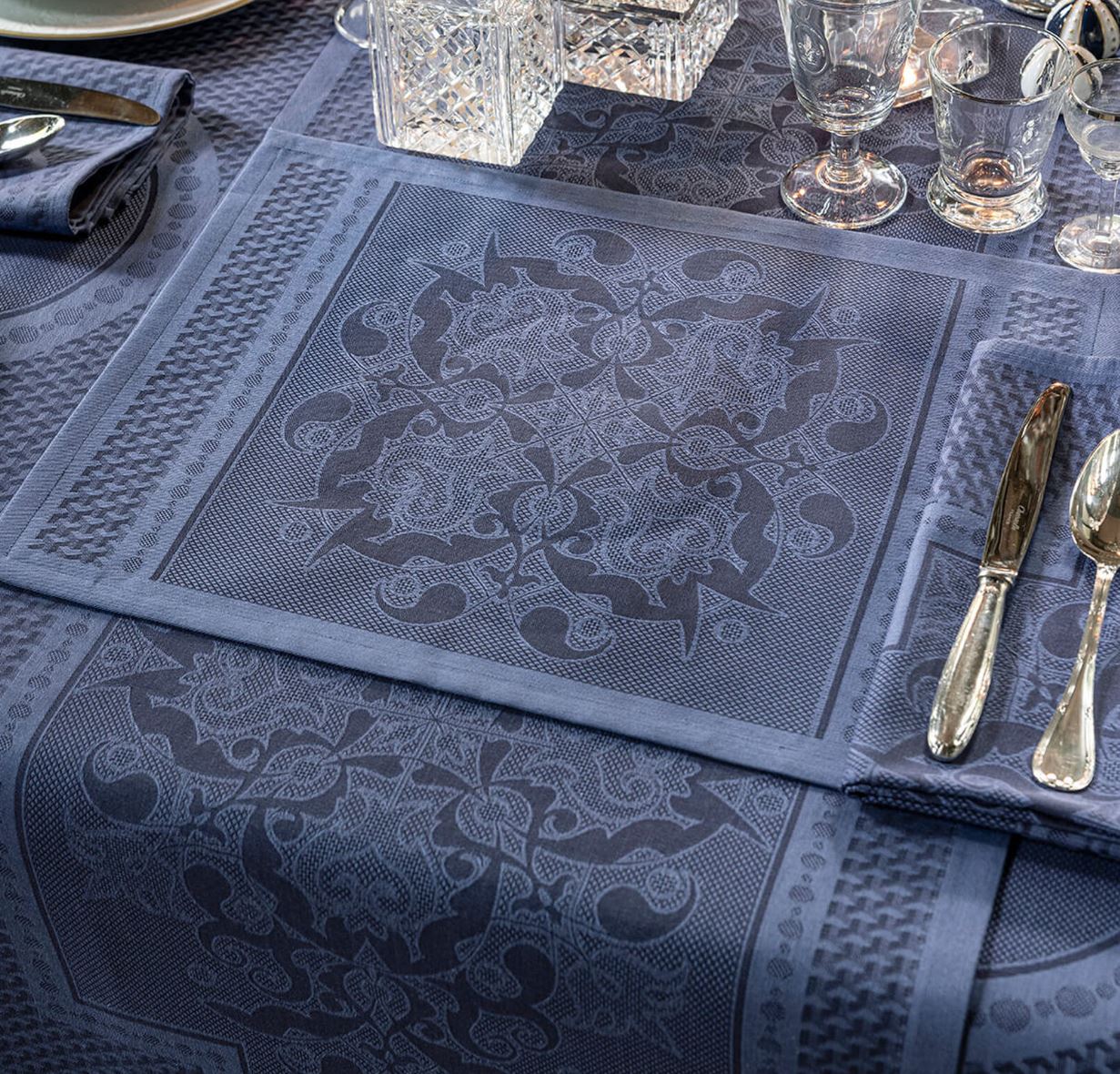 Elegantes Le Jacquard Francais Bild