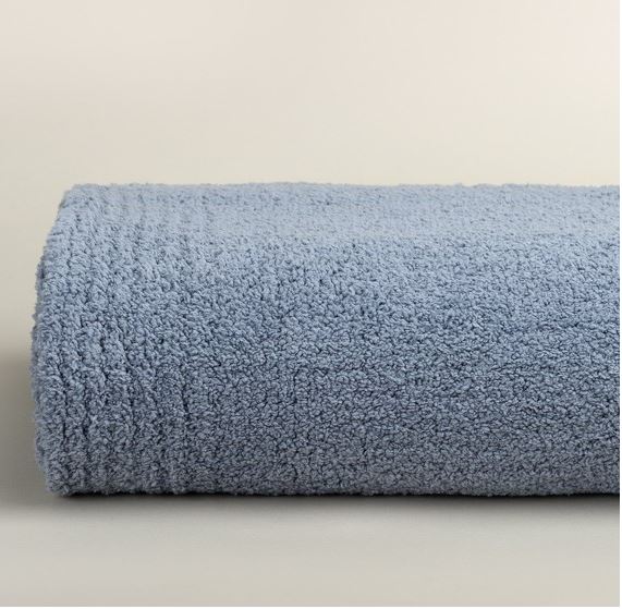 Kashwere Maliblu Blue Throw: Cozy Elegance Redefined