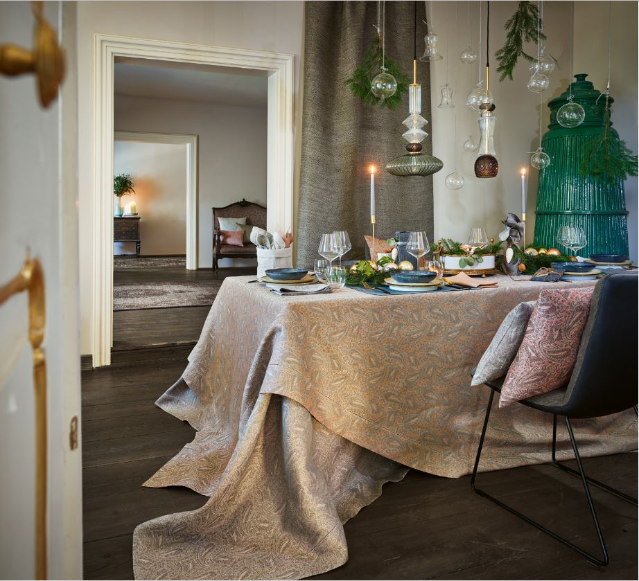 Leitner Esfahan Paisley Pattern Linen Bedding & Table Linens - J Brulee