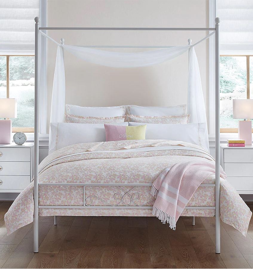 Sferra Prato Collection: A Springtime Bedding Deligh
